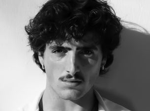 Benson Boone: American Heart World Tour Tickets Aug 23, 2025 Chicago ...