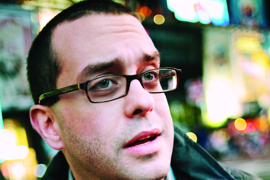Sneak Peek Event Featuring Joe DeRosa | Live Nation Philly
